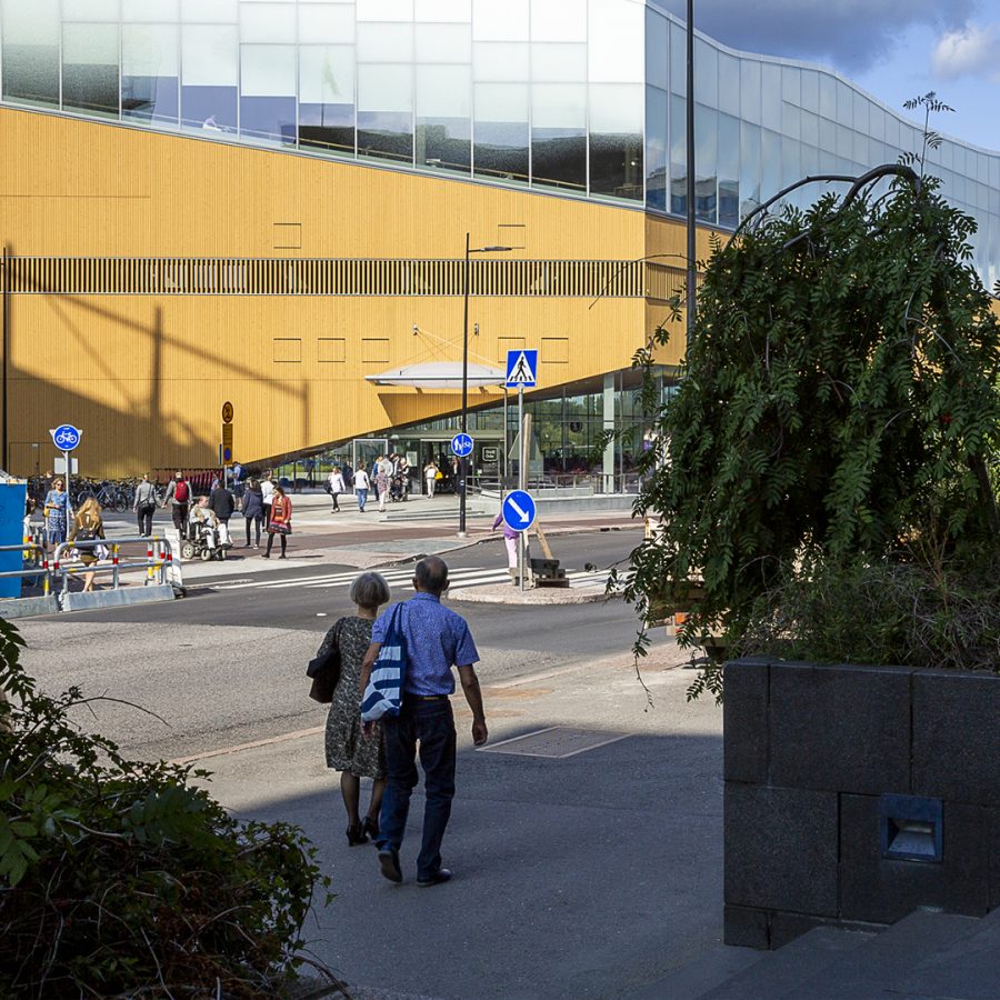 Keskustakirjasto Oodin eteläinen sisäänkäynti uudistetaan - Oodi